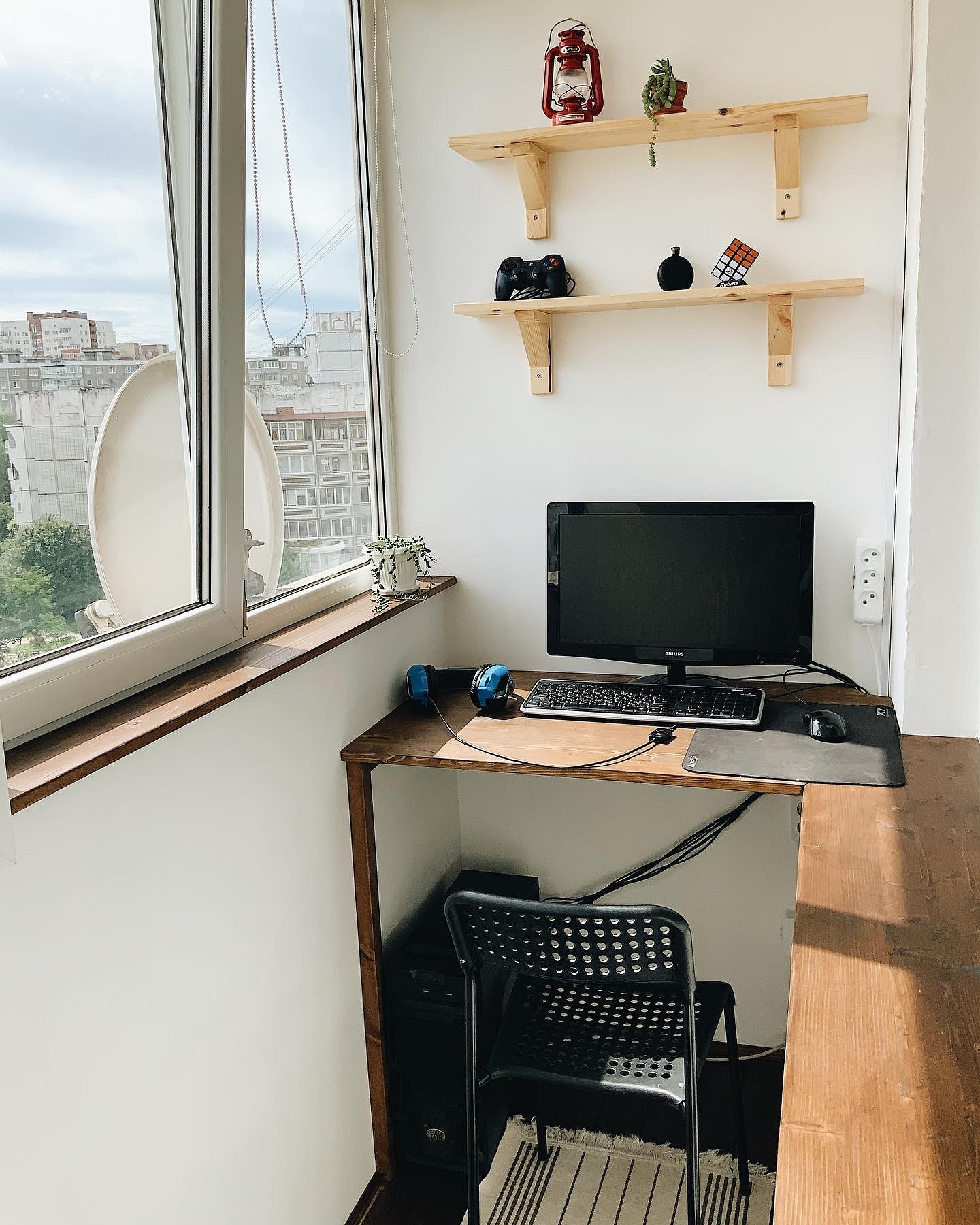 Small balcony: design ideas and the most beautiful examples