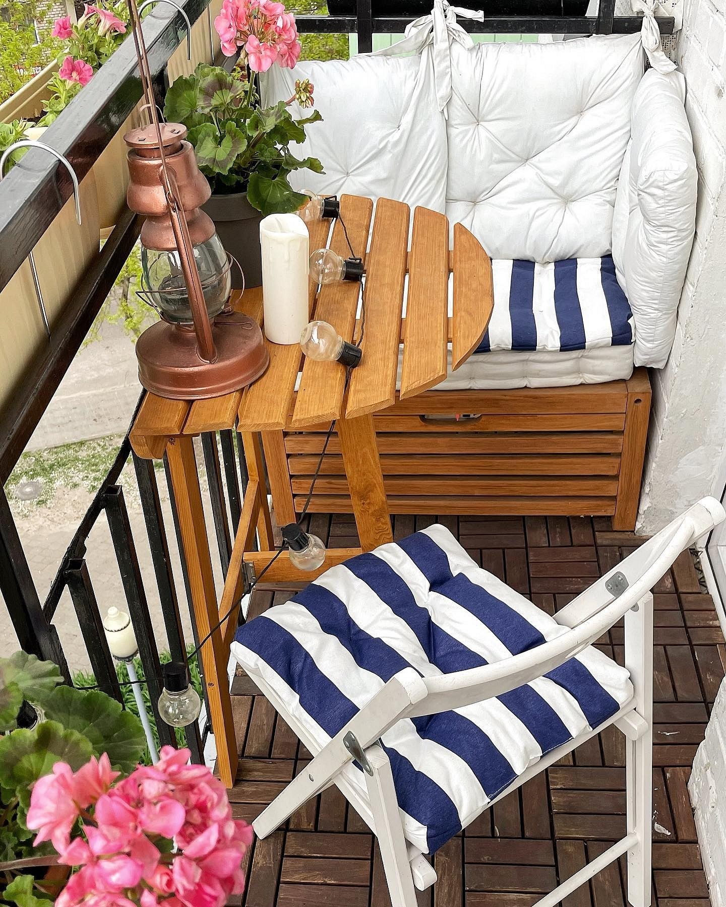 Small balcony: design ideas and the most beautiful examples