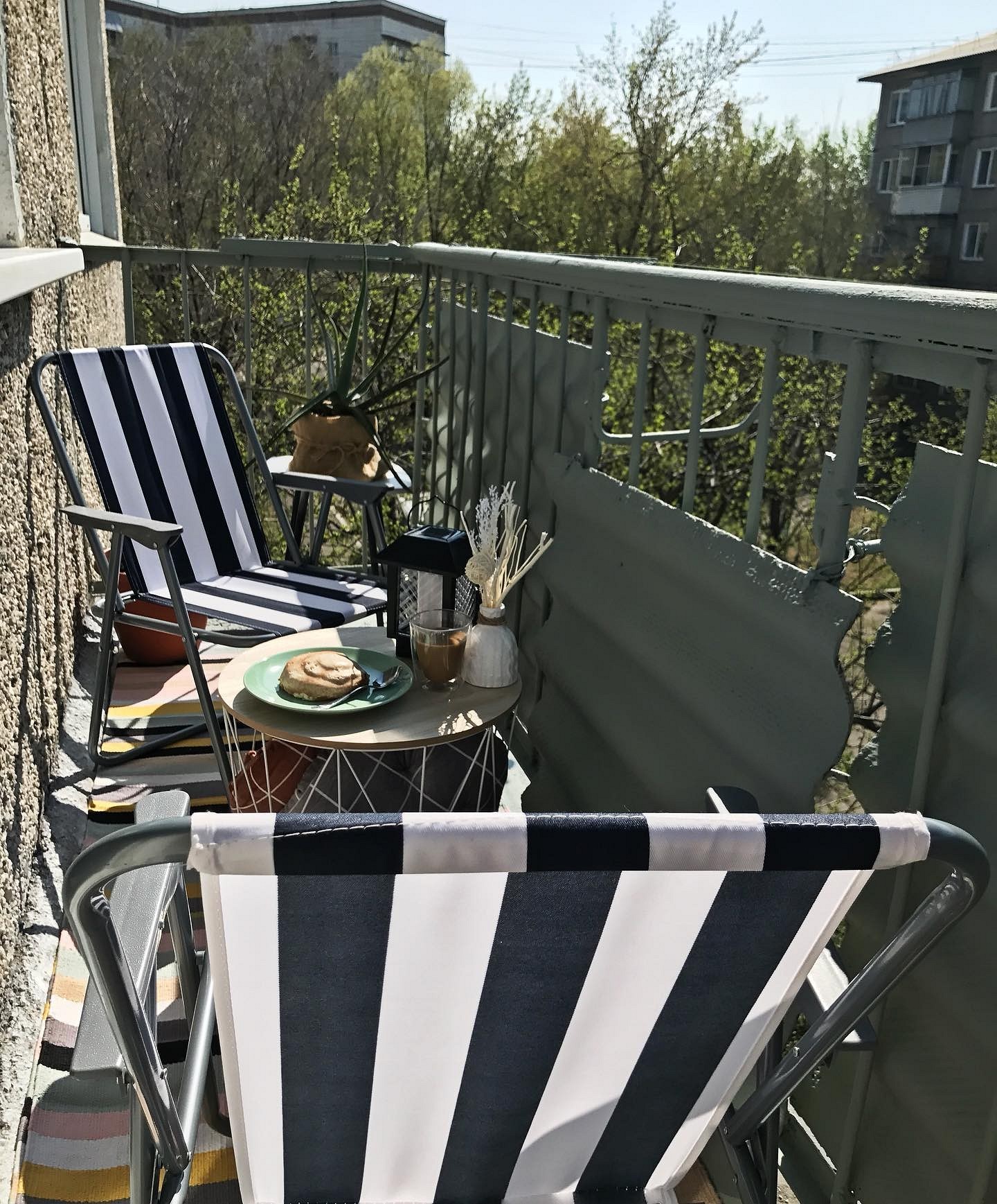 Small balcony: design ideas and the most beautiful examples