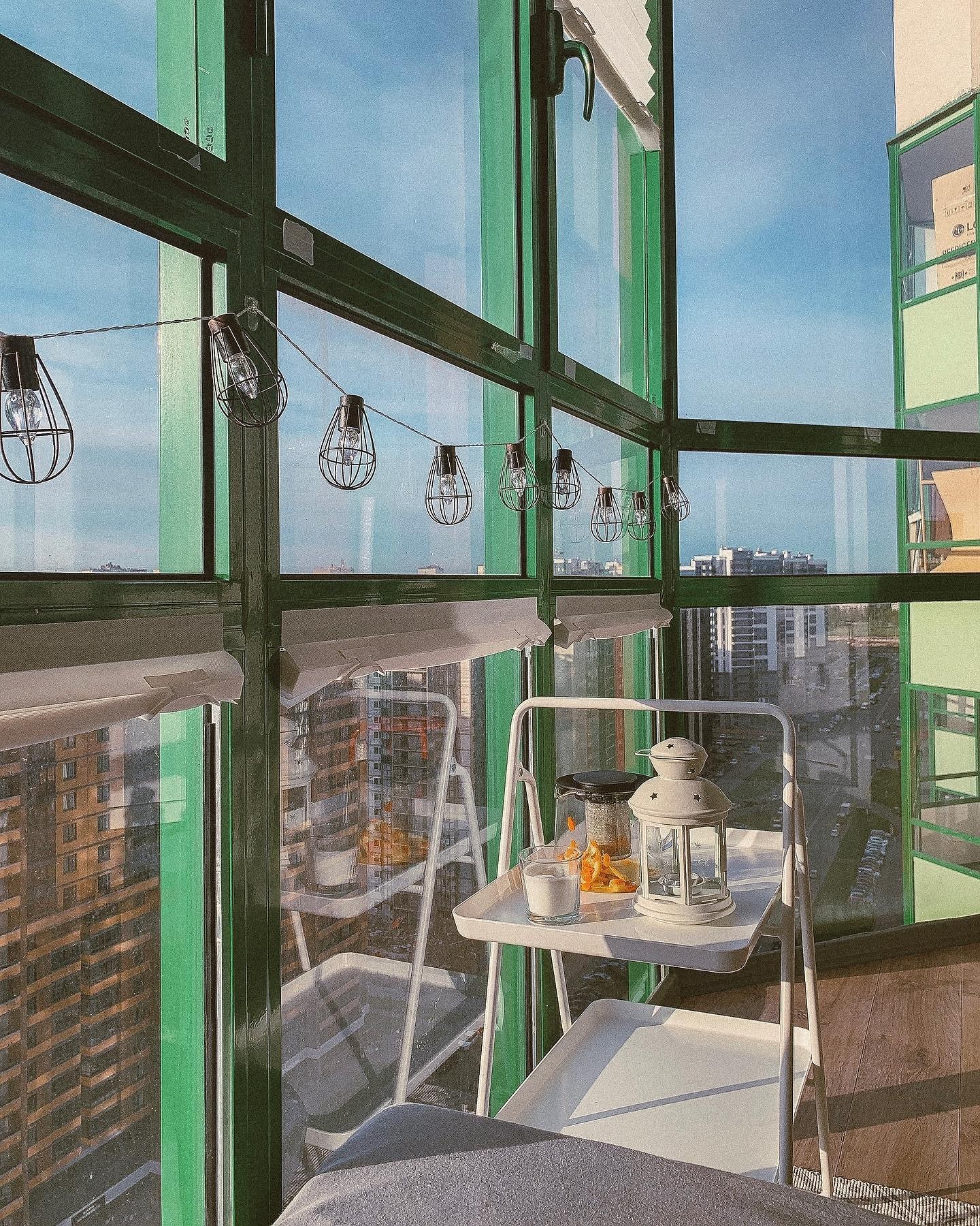 Small balcony: design ideas and the most beautiful examples