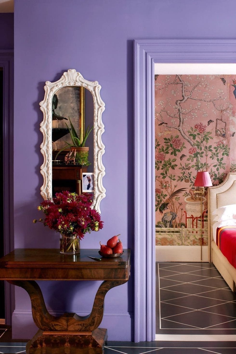 Purple Color in Interior Design 2023: Tips for Perfect Home Space
